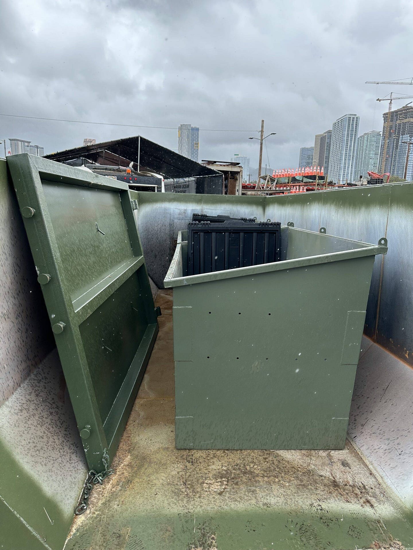 Front Load Dumpsters For Sale In Hawaii - HIWASTE MFG
