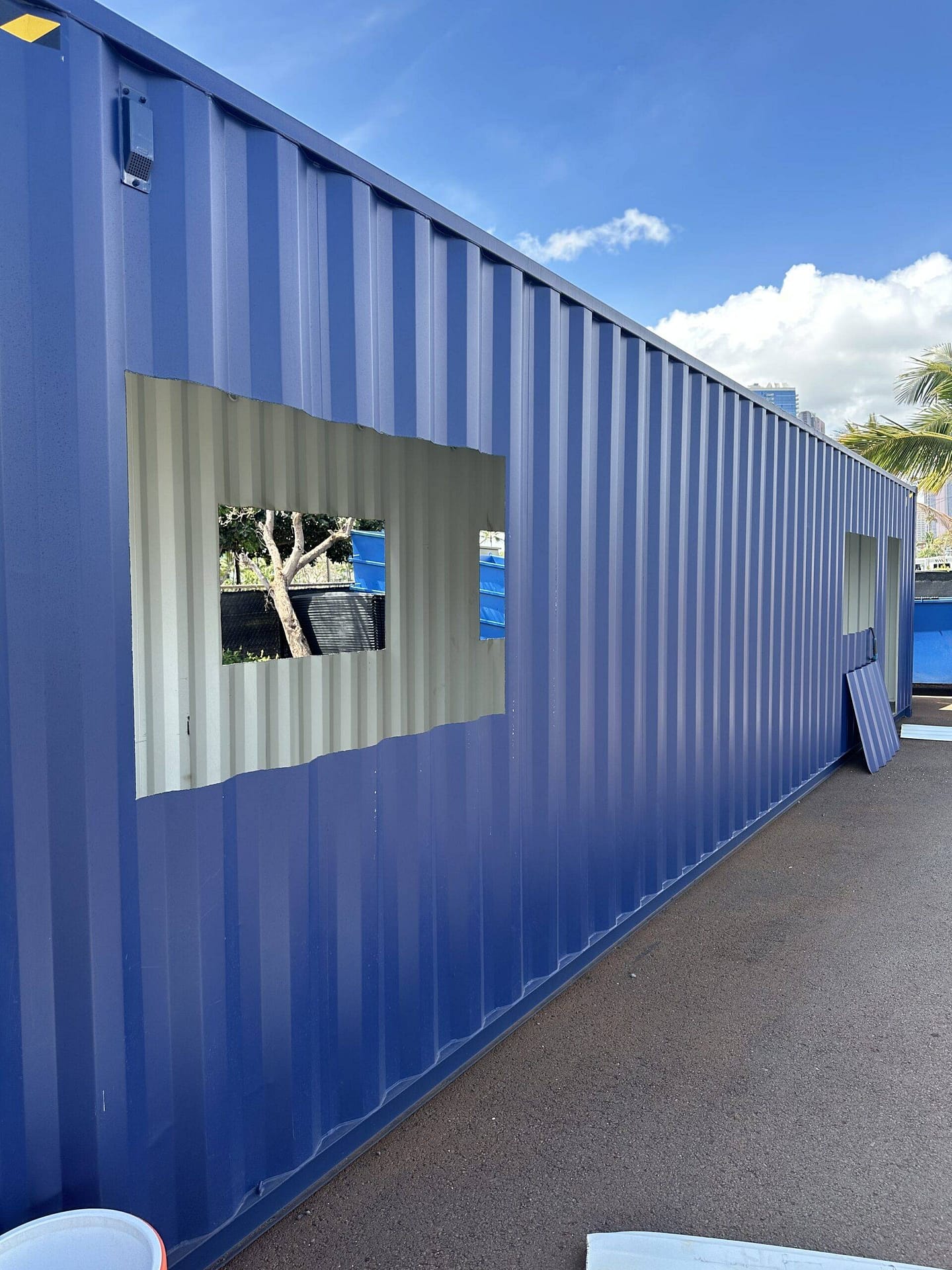 Shipping Containers For Sale In Hawaii - Customizable Containers
